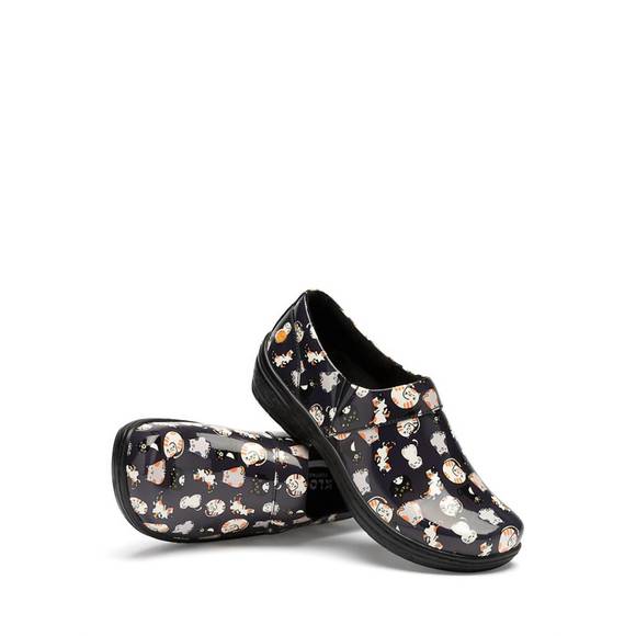 KLOGS FOOTWEAR | Shoes | New Klogs Footwear Womens Mission Clog Wide ...